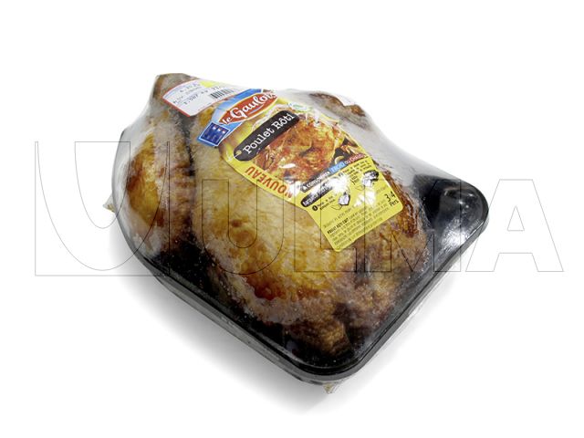 Poulet entier rôti conditionné en flow pack avec barquette et film ...